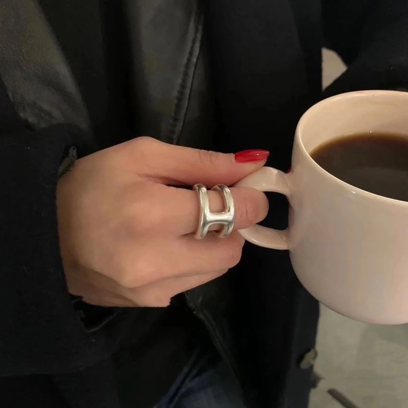 Economical Hermes Rings
