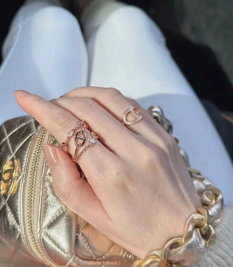 Cut-rate Hermes Rings