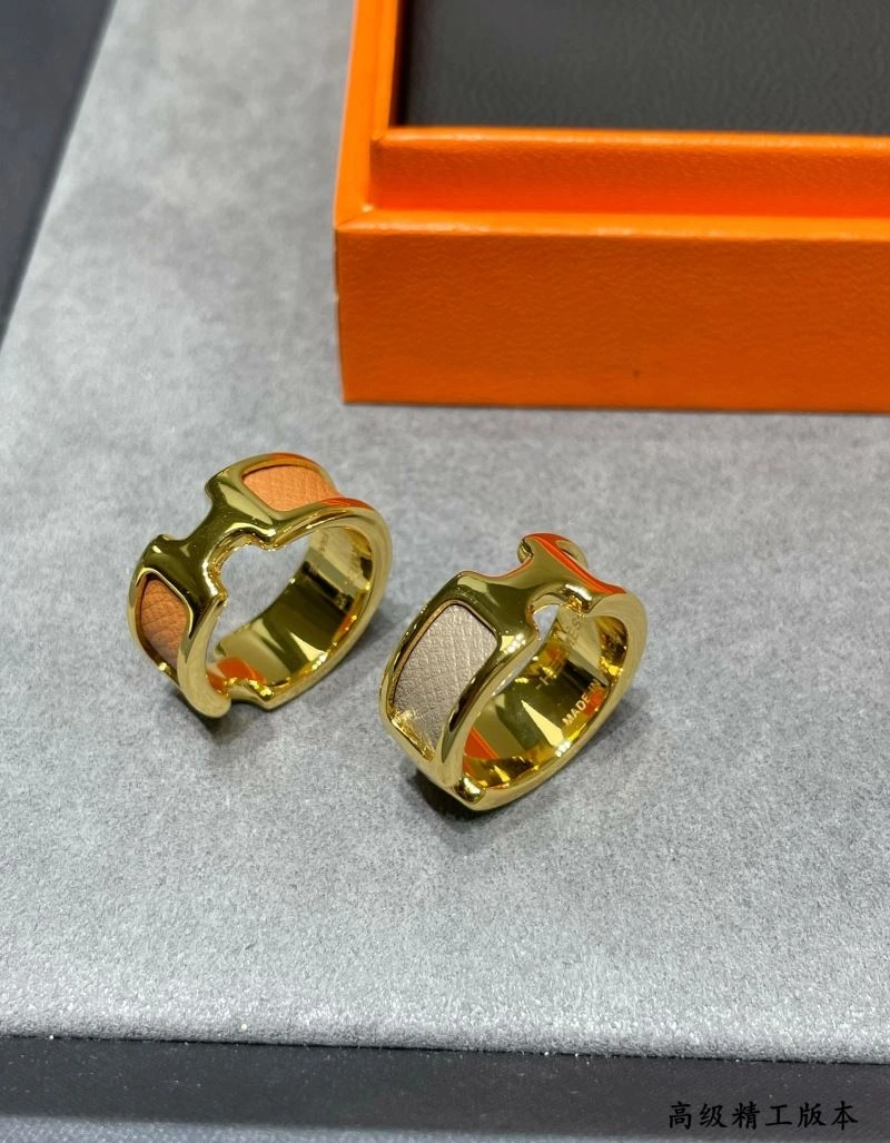 Budget-friendly Hermes Rings