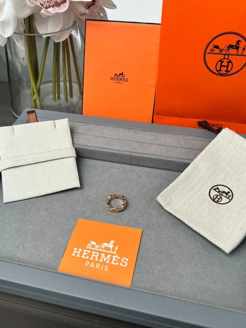 Budget-friendly Hermes Rings