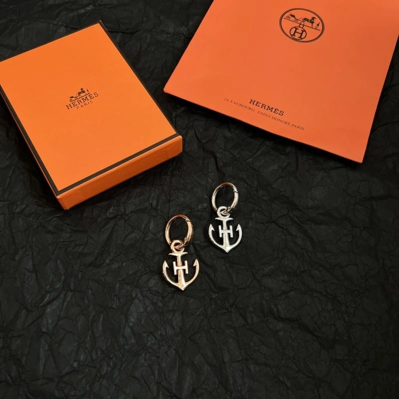 Budget-friendly Hermes Rings