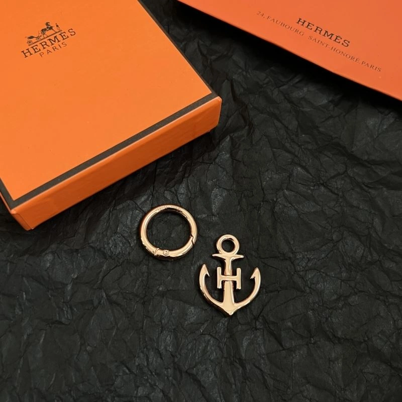 Budget-friendly Hermes Rings