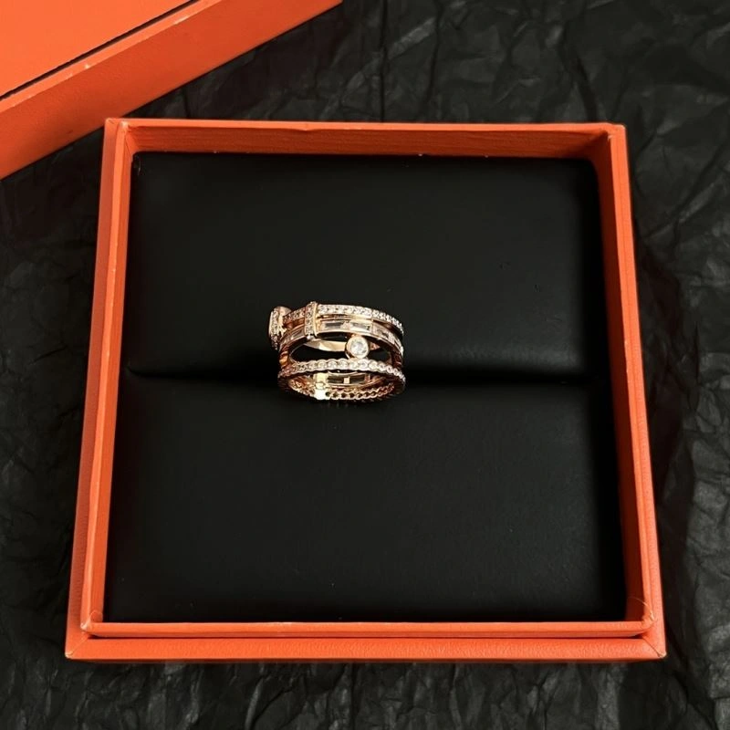 Economical Hermes Rings