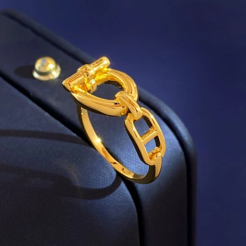 Mirror quality Hermes Rings