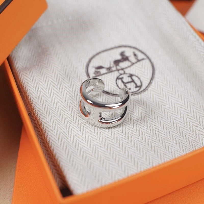 Budget-friendly Hermes Rings