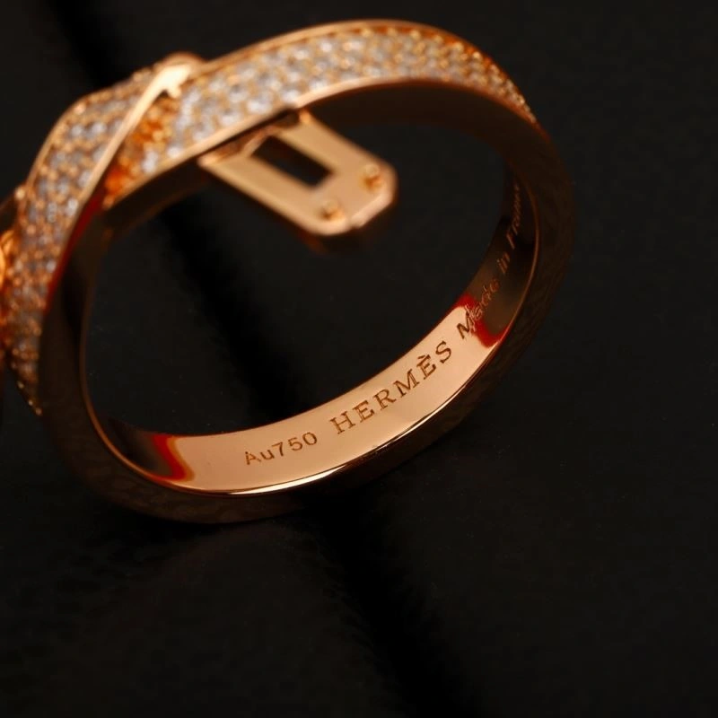 Economical Hermes Rings