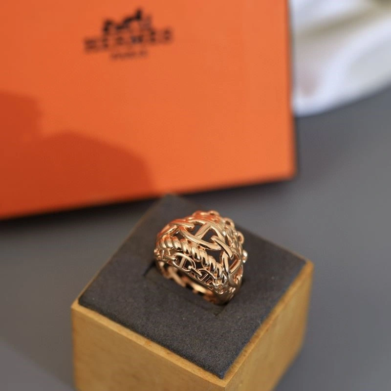 Real Hermes Rings