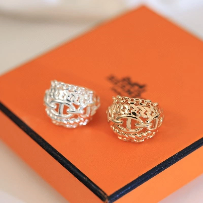Real Hermes Rings