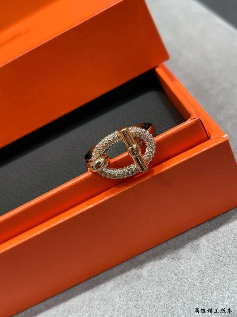 Value-priced Hermes Rings