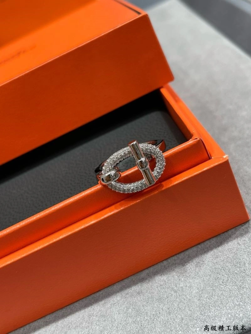 Value-priced Hermes Rings