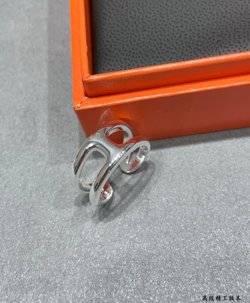 Cut-rate Hermes Rings