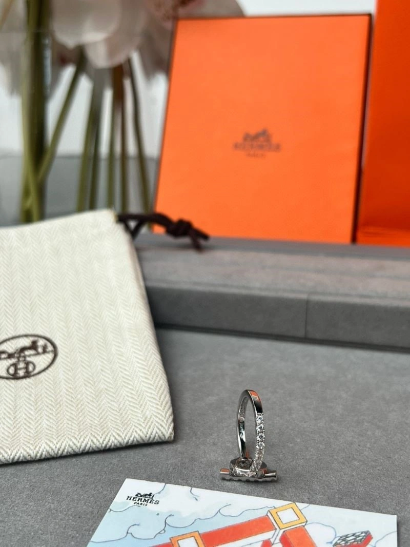 Real Hermes Rings