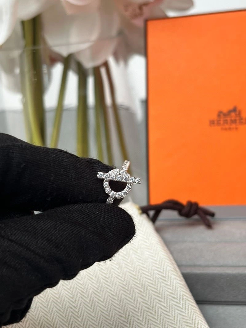 Real Hermes Rings