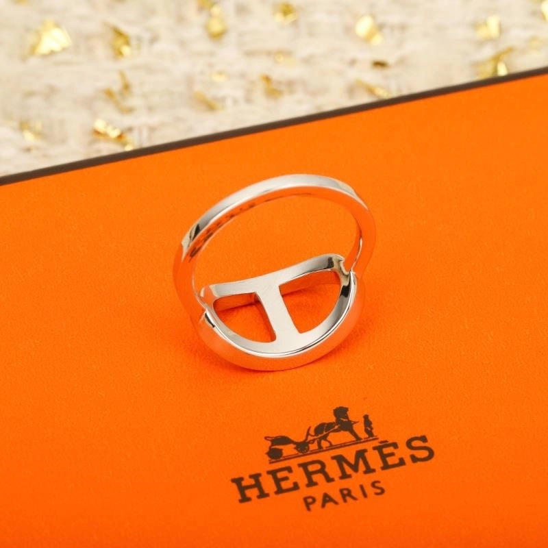 Real Hermes Rings