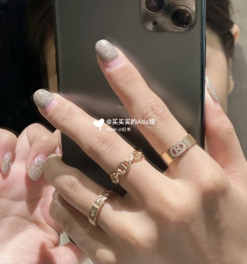 Value-priced Hermes Rings