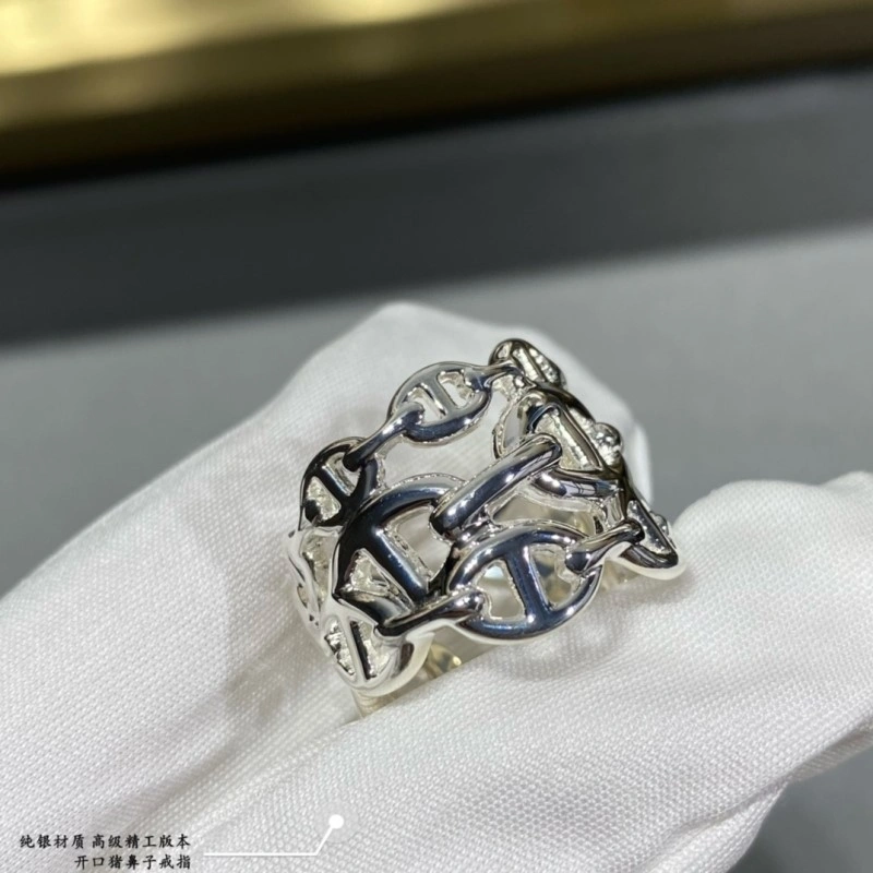 Real Hermes Rings