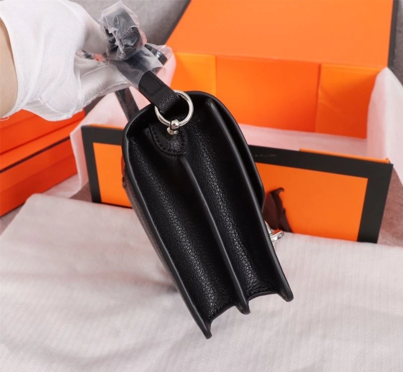 Indistinguishable Hermes Roulis Bags