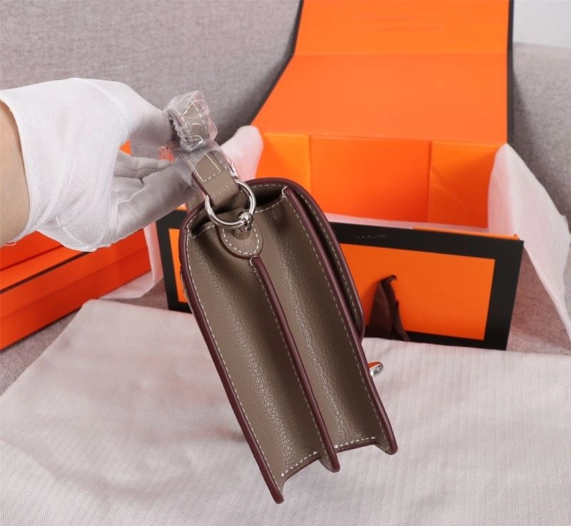 Bargain Hermes Roulis Bags
