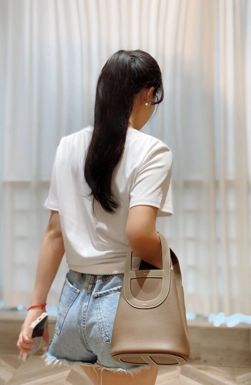 Economical Hermes Roulis Bags