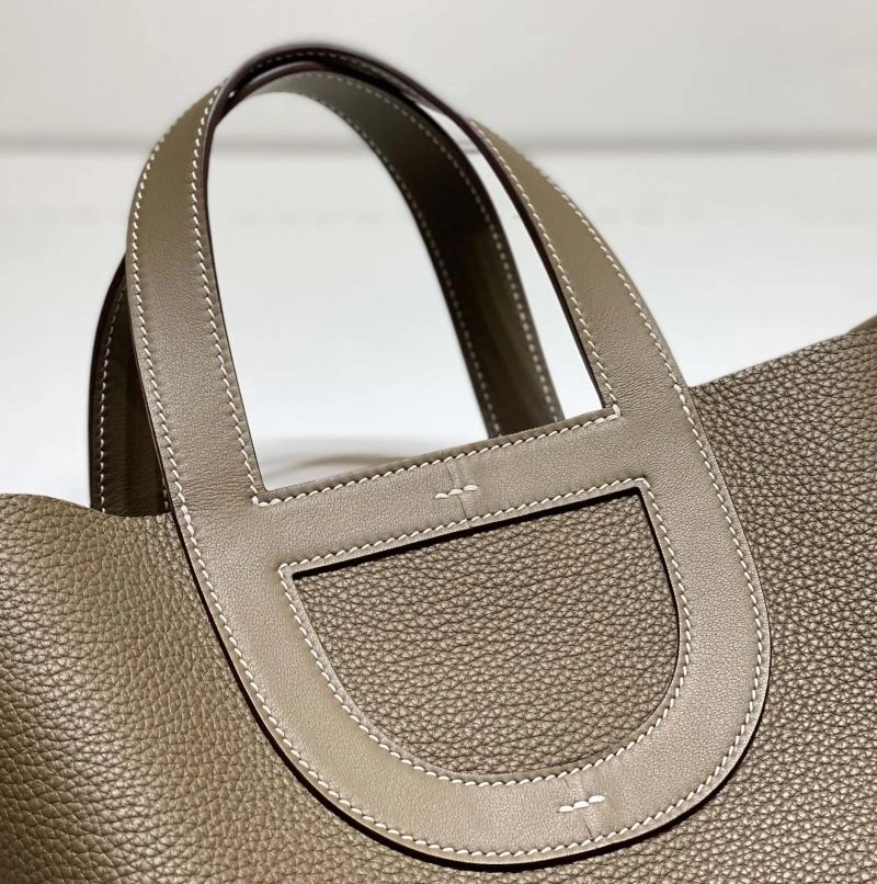 Budget-friendly Hermes Roulis Bags