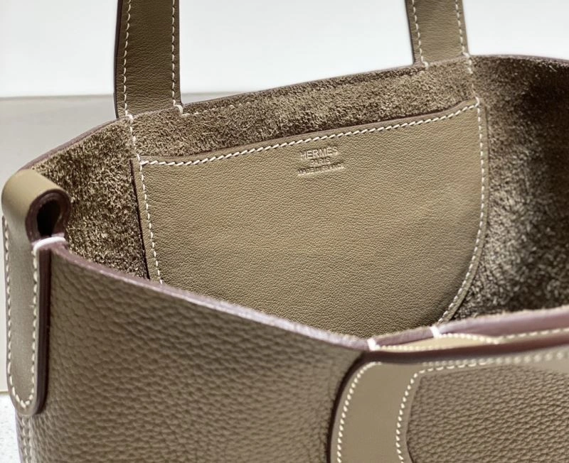 Budget-friendly Hermes Roulis Bags