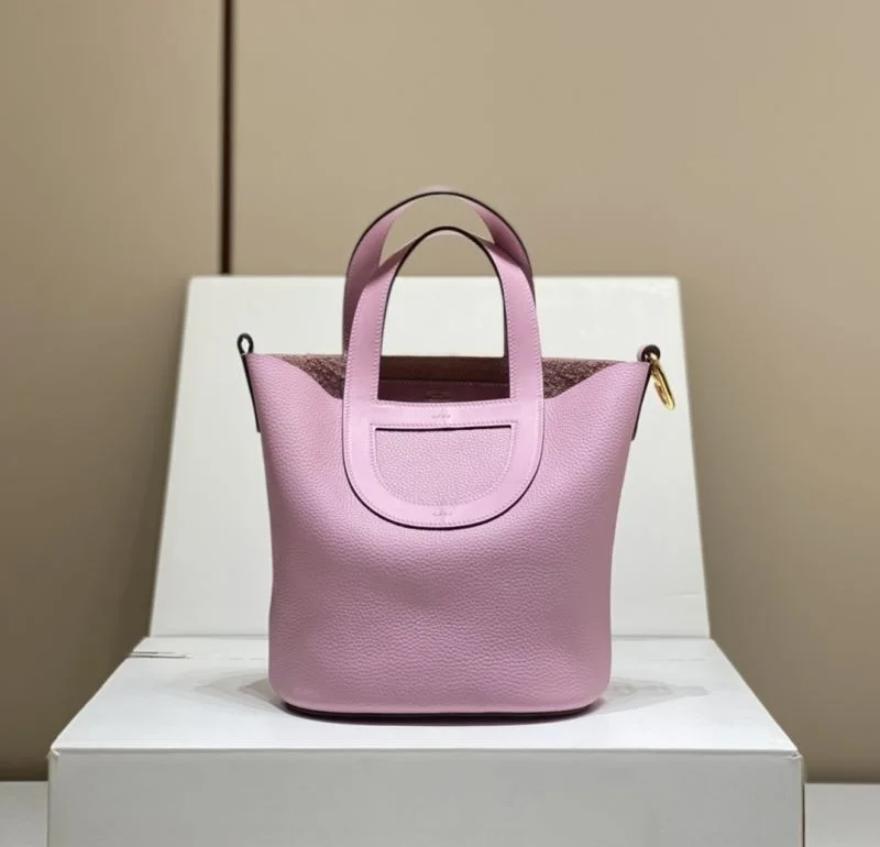 Budget-friendly Hermes Roulis Bags