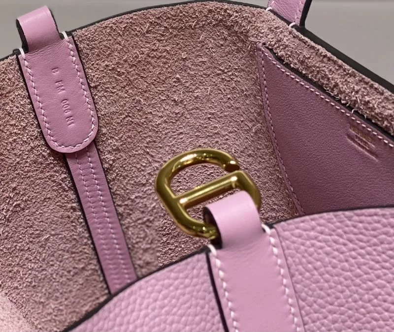Budget-friendly Hermes Roulis Bags