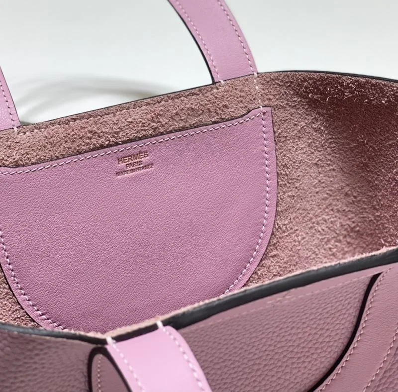 Budget-friendly Hermes Roulis Bags
