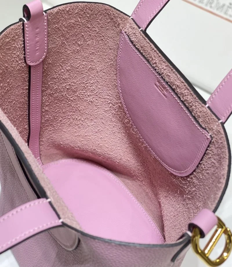 Budget-friendly Hermes Roulis Bags