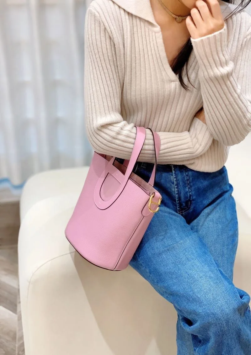 Budget-friendly Hermes Roulis Bags