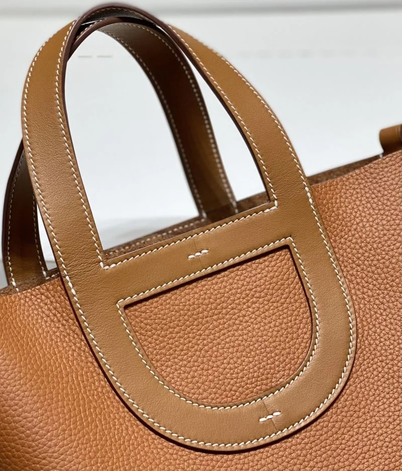 Indistinguishable Hermes Roulis Bags