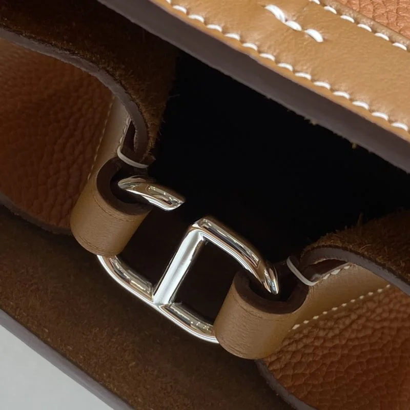 Precise copy Hermes Roulis Bags