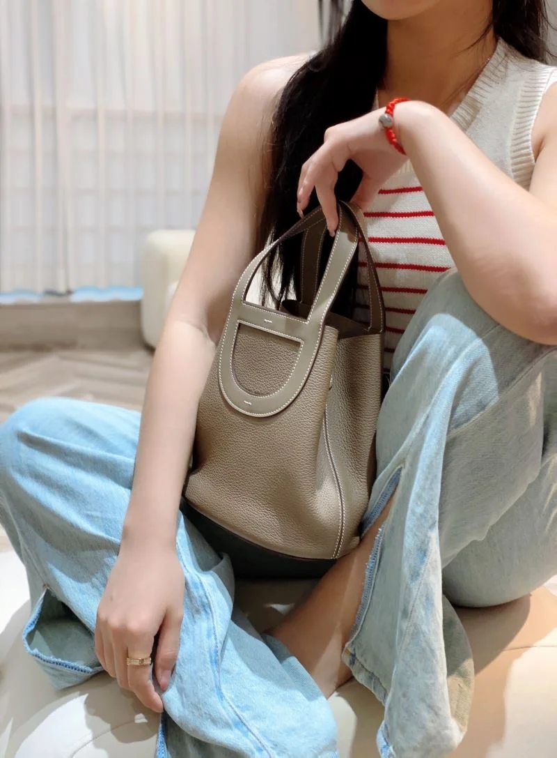 Precise copy Hermes Roulis Bags