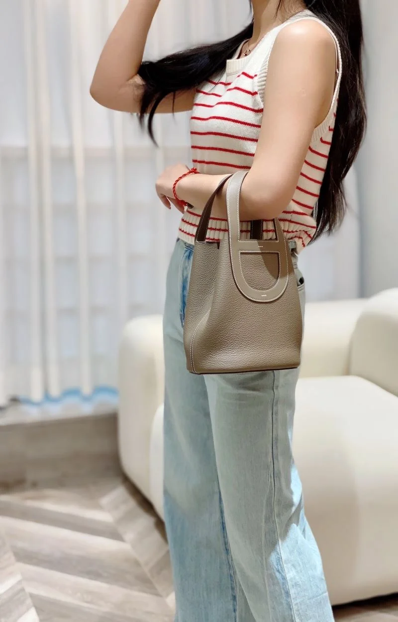 Precise copy Hermes Roulis Bags