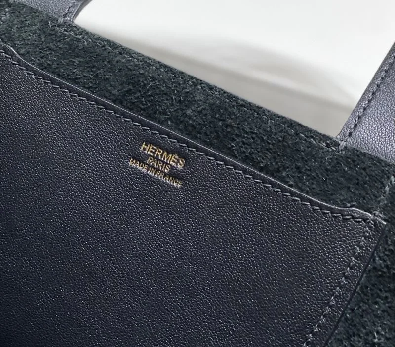 Accurate model Hermes Roulis Bags