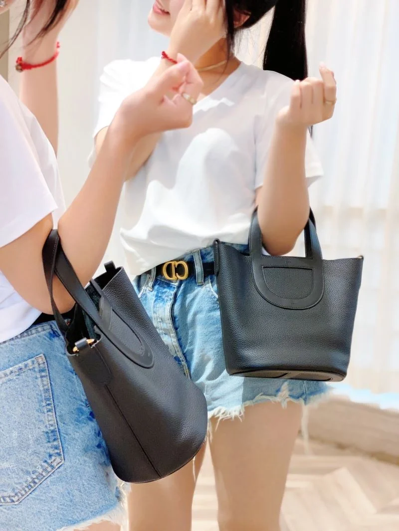 Accurate model Hermes Roulis Bags