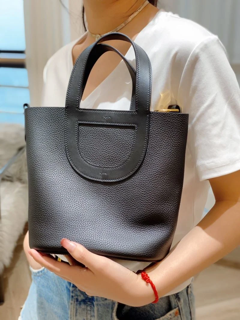 Accurate model Hermes Roulis Bags
