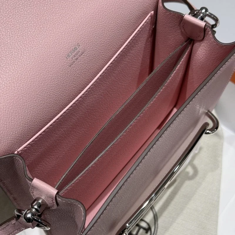 Indistinguishable Hermes Roulis Bags