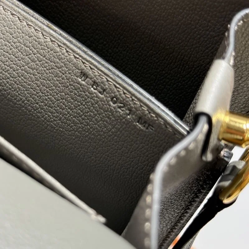 Mirror quality Hermes Roulis Bags