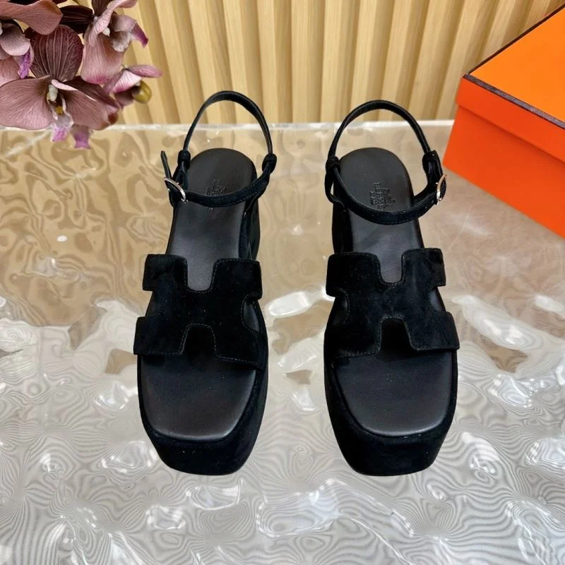 Accurate model Hermes Sandals