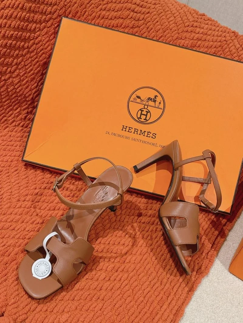 Exact replica Hermes Sandals