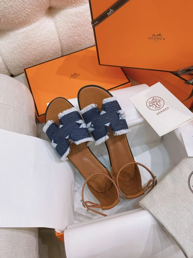 Exact replica Hermes Sandals