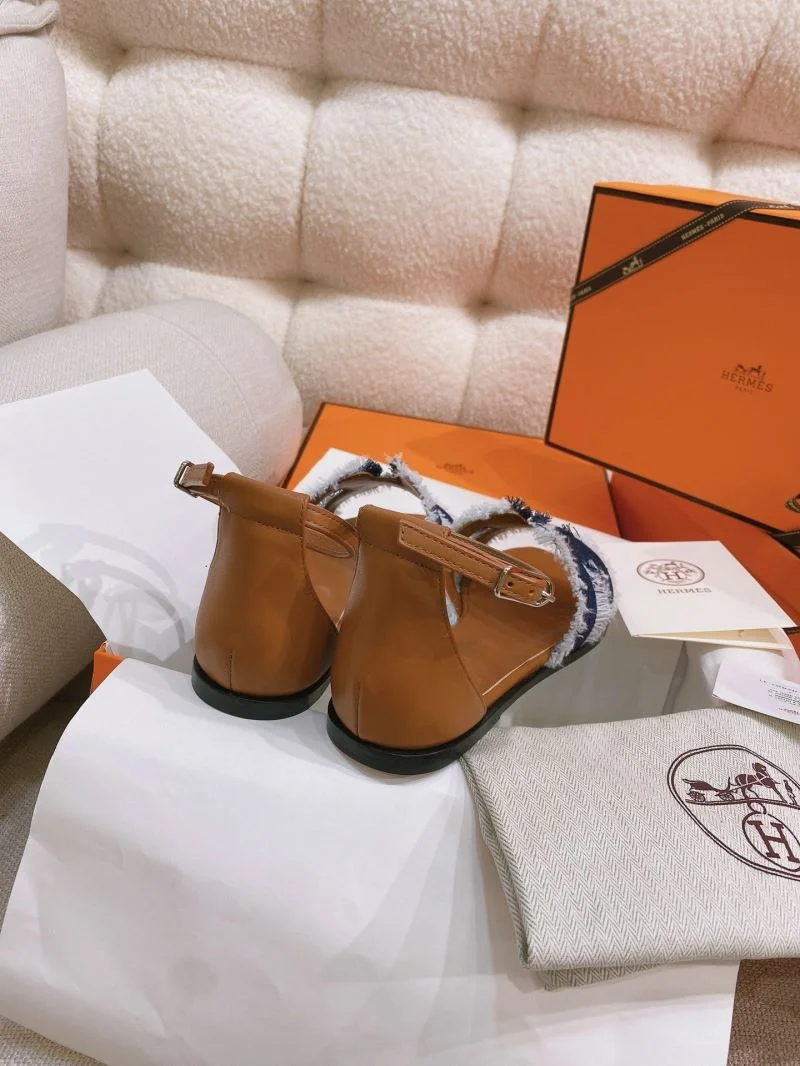 Exact replica Hermes Sandals