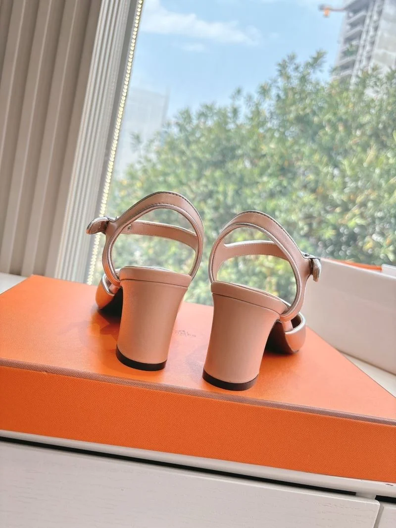 Brand-authenticated Hermes Sandals