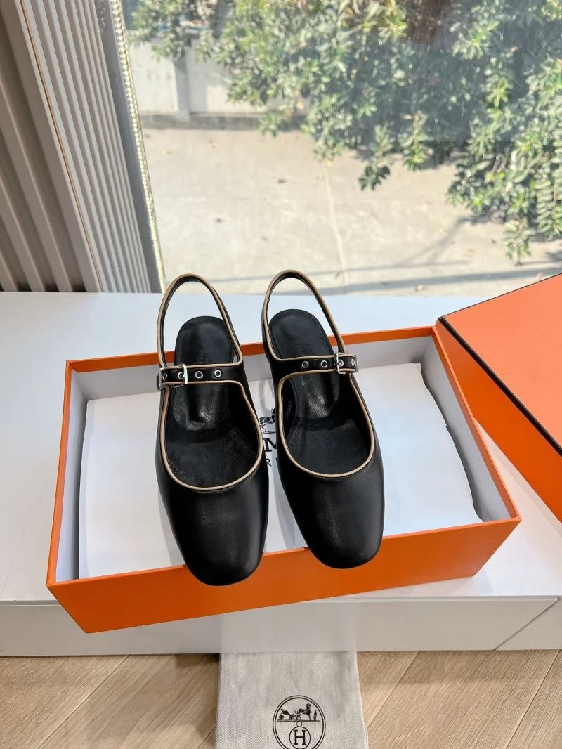 Hermes Sandals
