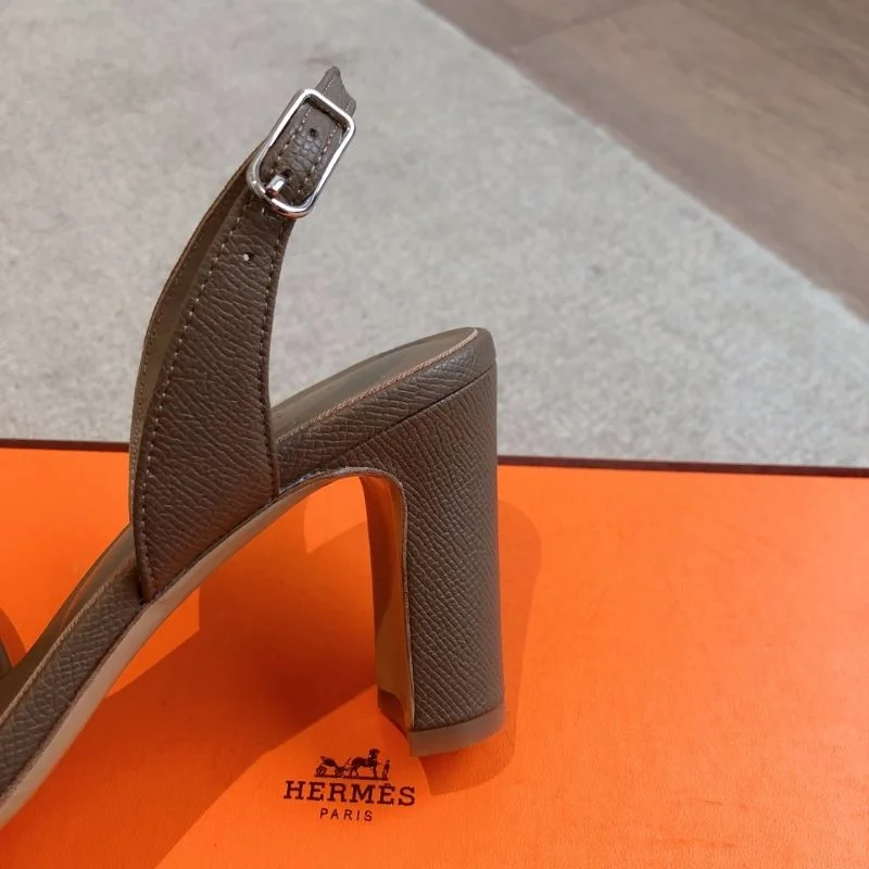 Top match Hermes Sandals