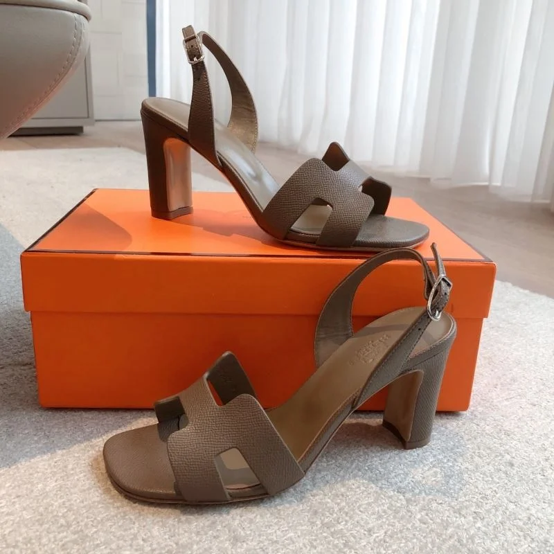 Top match Hermes Sandals