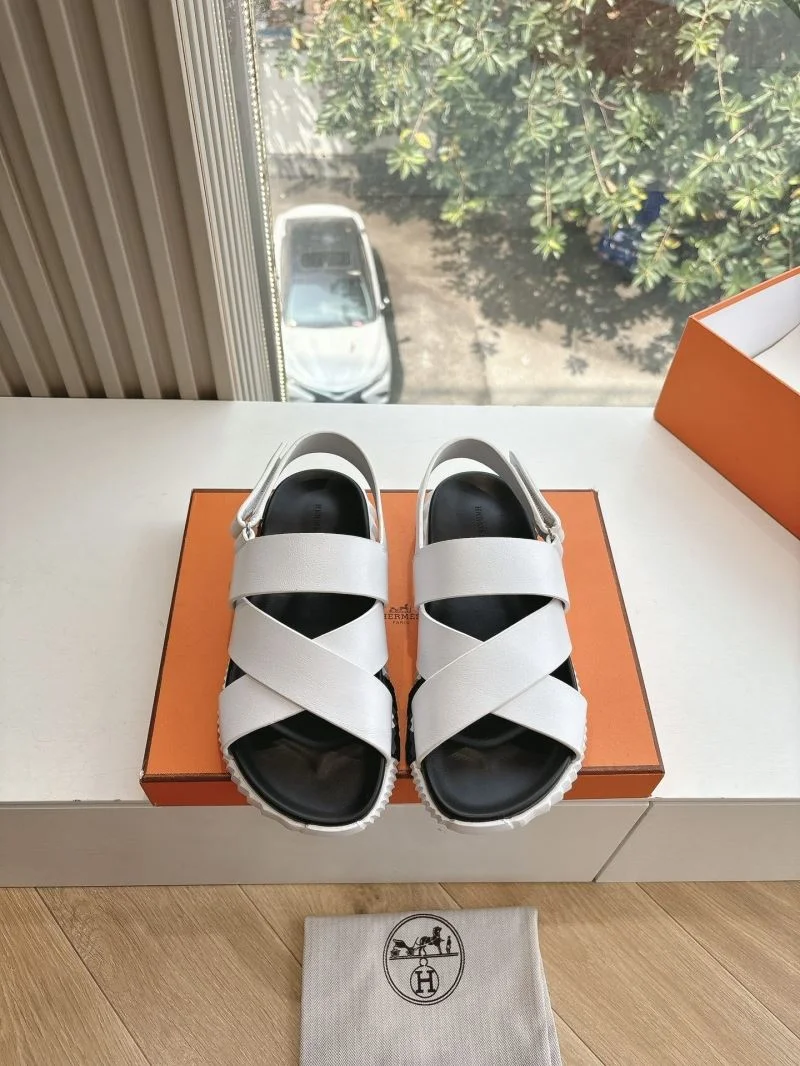 Accurate model Hermes Sandals