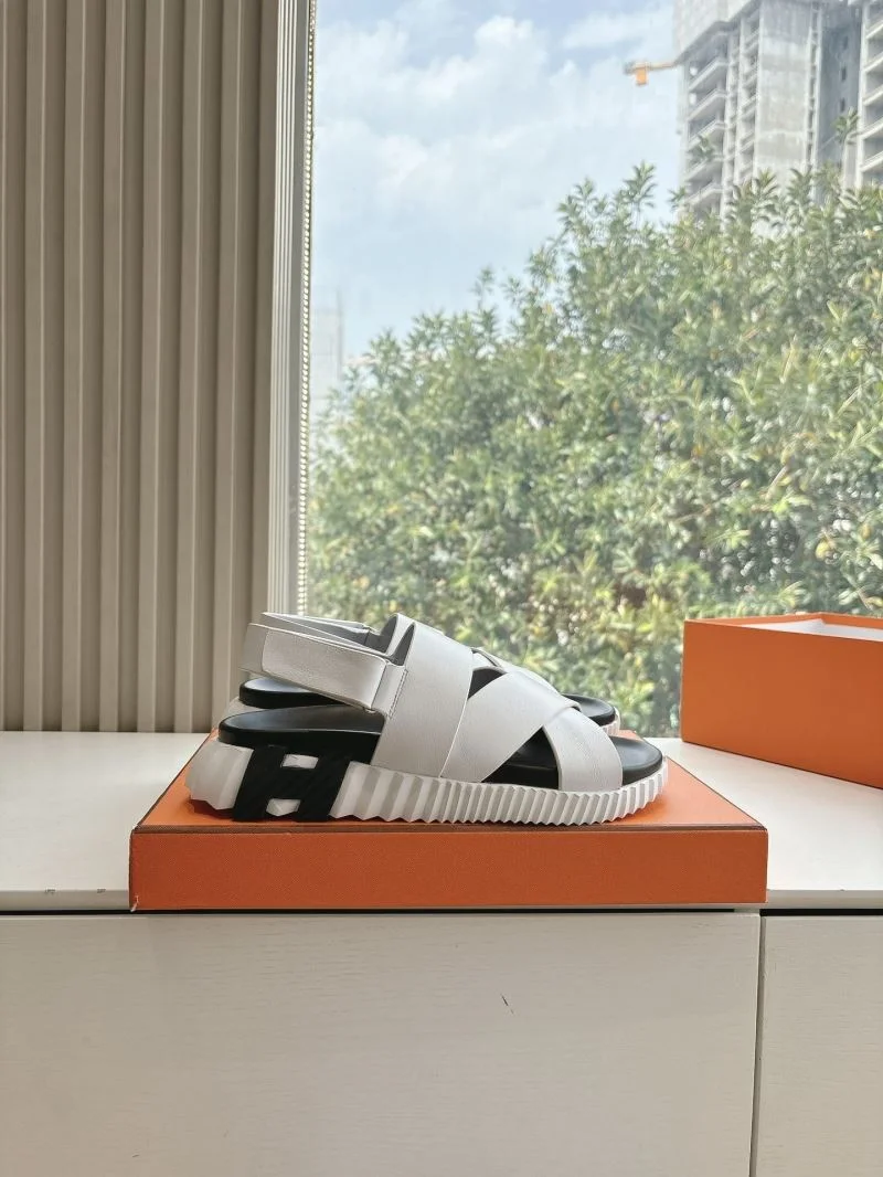 Accurate model Hermes Sandals