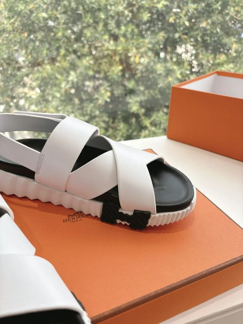 Accurate model Hermes Sandals